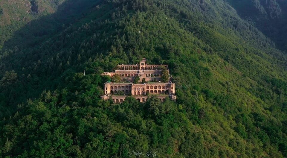Pari Mahal, Srinagar: The story behind the 'Palace of Fairies' - The ...