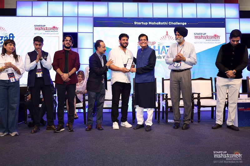 Kashmir Company Honoured as ‘Startup Maharathi’ at Startup Mahakumbh ...