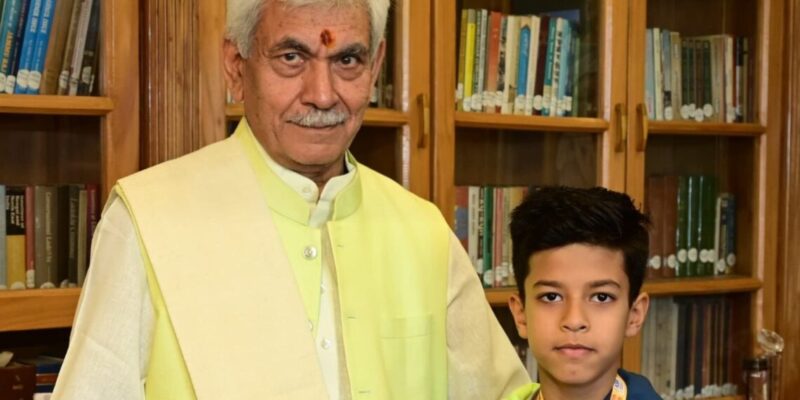 Master Amaan Khan, a young National-level Wushu player calls on LG ...